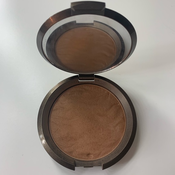 BECCA | Makeup | Becca Sunlit Bronzer Ipanema Sun | Poshmark